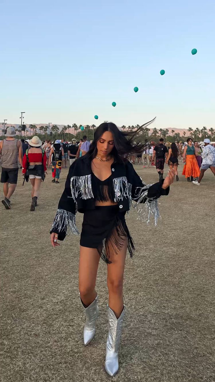 50 Best Summer Festival Outfit Ideas in 2024