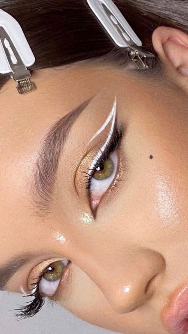 50 Best Coachella Makeup Looks You'll Love in 2024