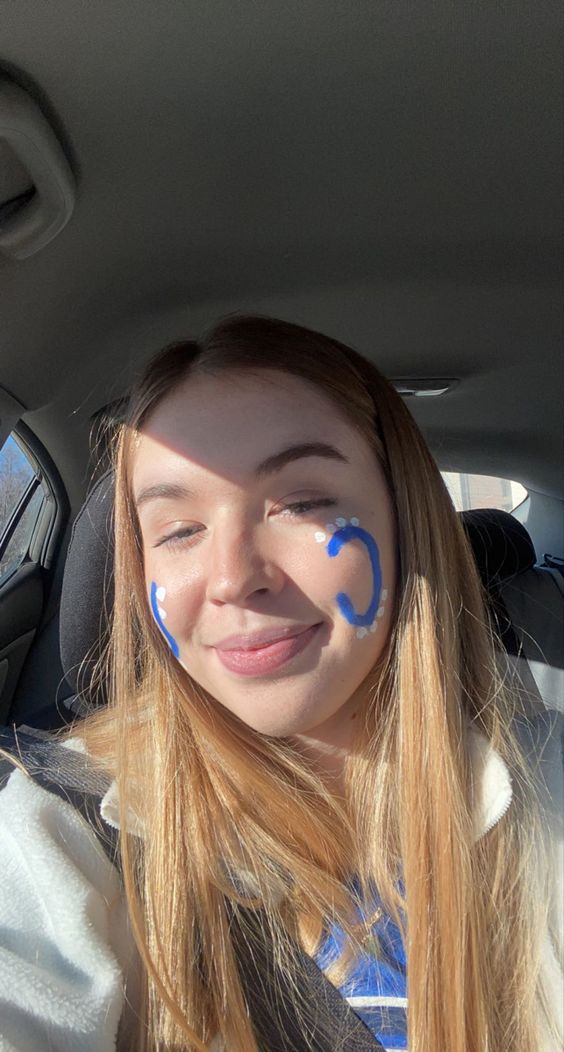 25 Cute College Game Day Face Paint Ideas