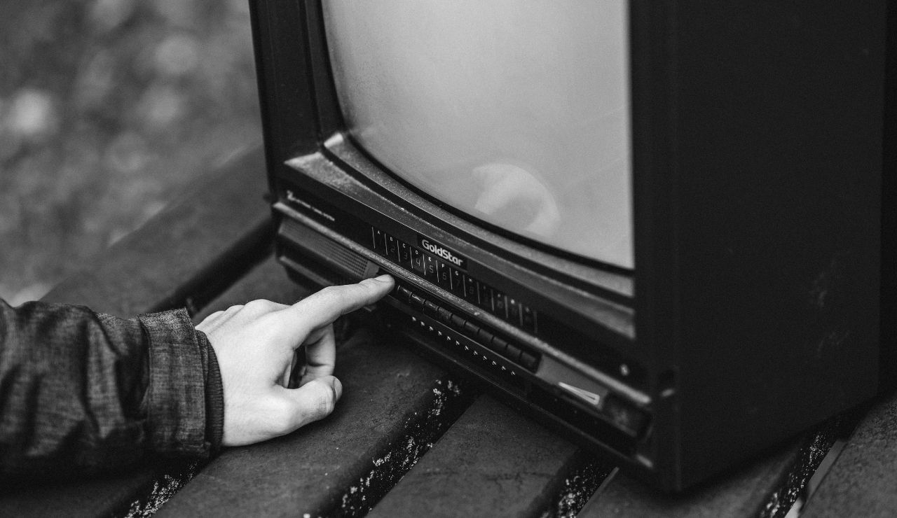 15 Things Today's Teen Could Never Understand About Living in the 60s