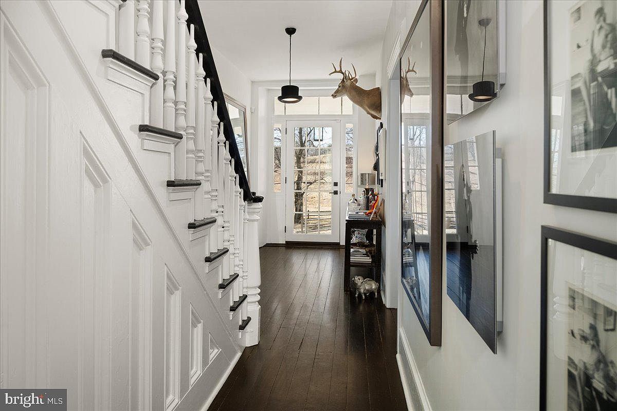 1730 Farmhouse Estate in Pennsylvania: A Modern Sanctuary Spread Across ...