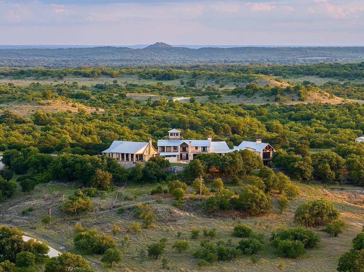 $24M Timeless Majesty of Spring Mesa Ranch in Texas with Stunning 8 ...