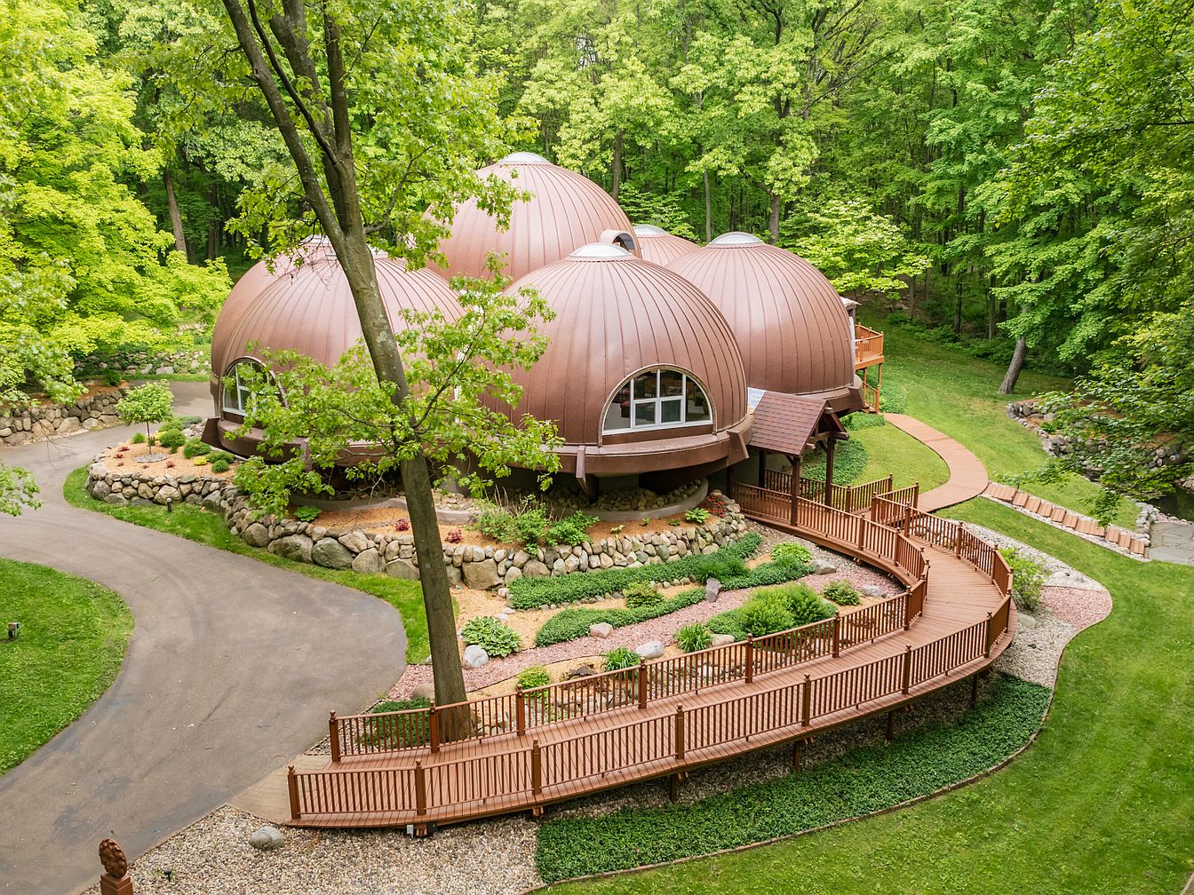 Unique 1977 Monolithic Dome Home Michigan: A Visionary Living ...