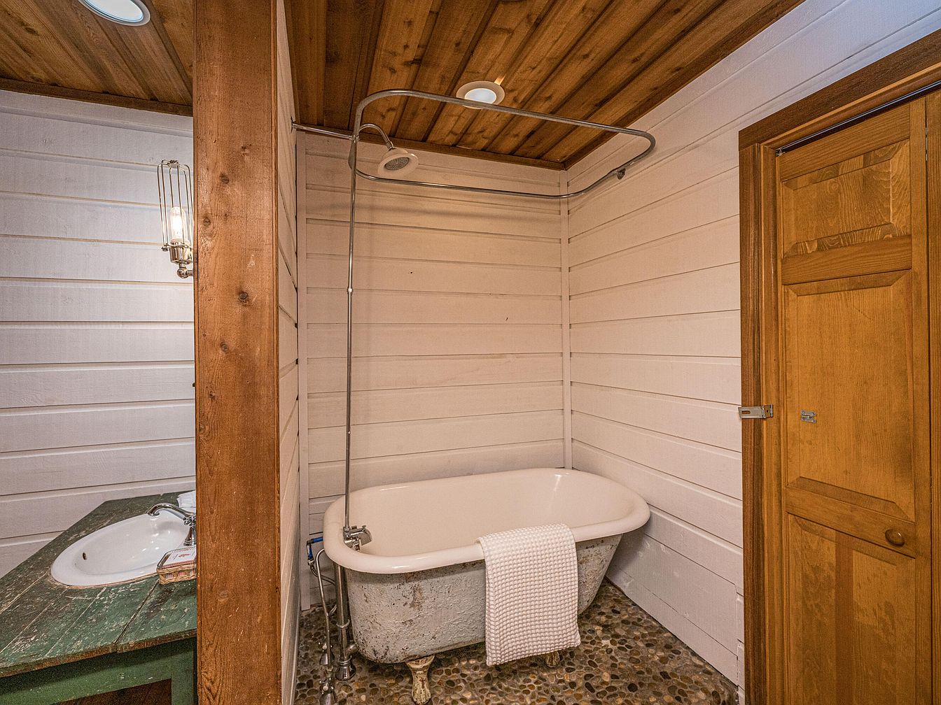 Secluded Rustic Cottage in South Carolina, Offering Spectacular Marsh ...