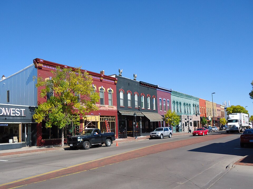 8 Underrated U.S. Towns That Feel Easier to Live In Than Major Cities ...