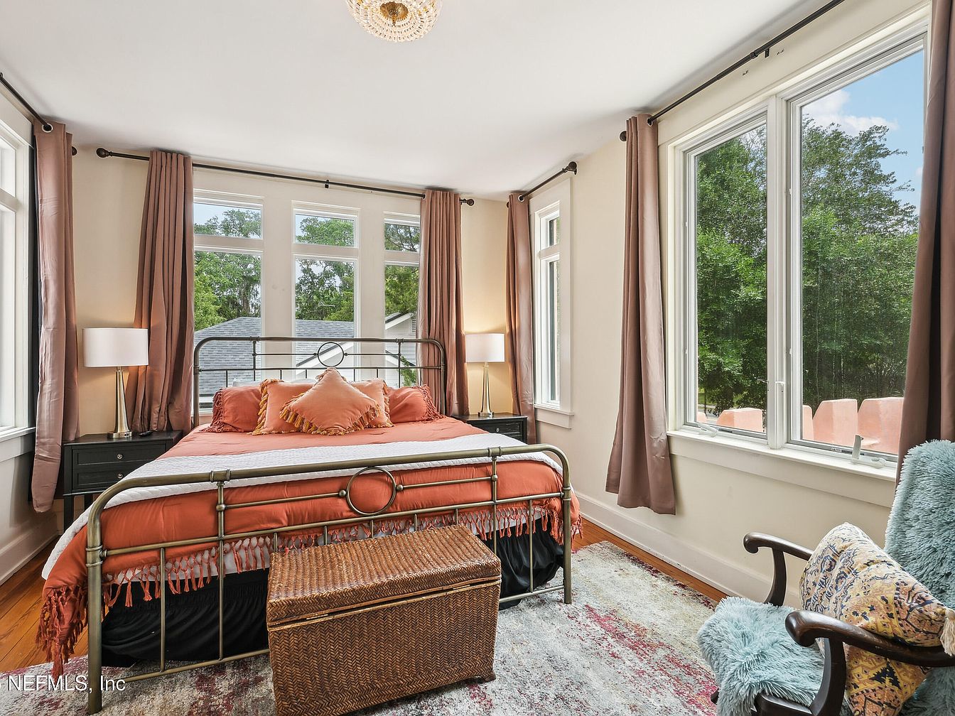 1925 Architectural Marvel in Florida: Your 4,400 sqft Gateway to ...