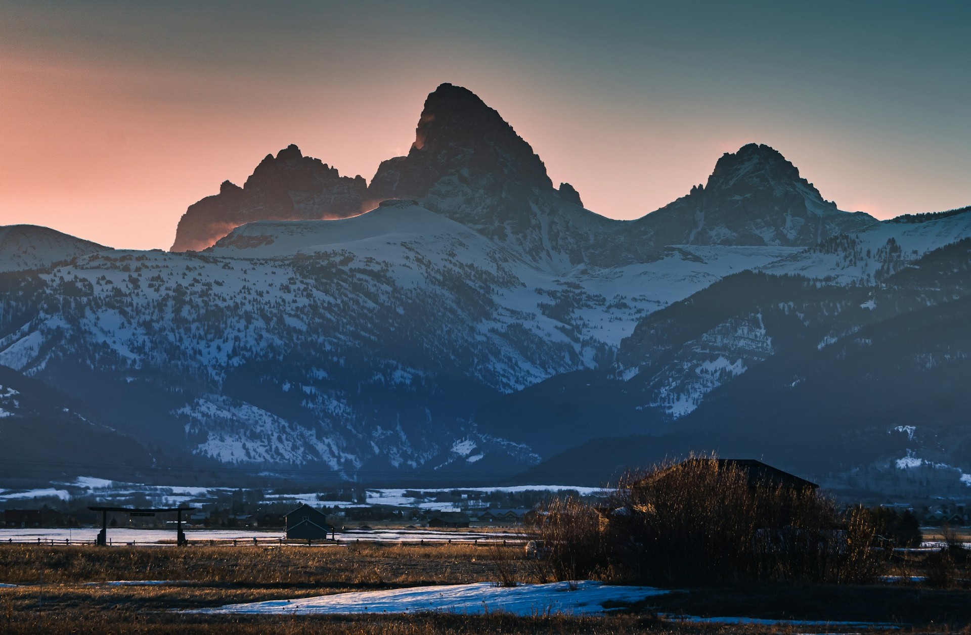 11 Western Ski Towns in 2026 That Haven't Been Loved to Death Yet