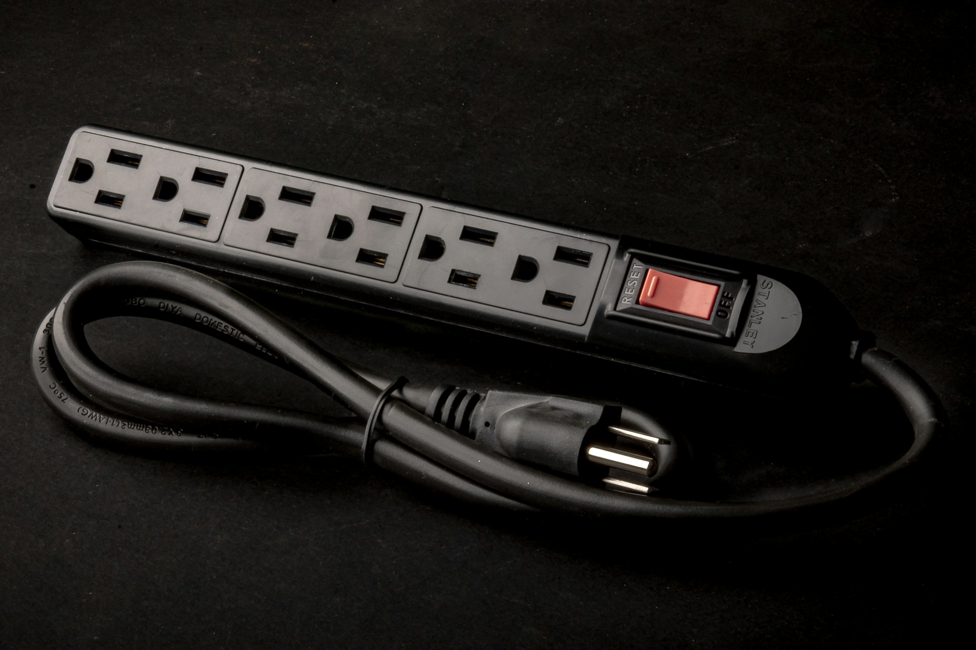 8 Power Strip Habits That Turn Into a Hidden Fire Risk