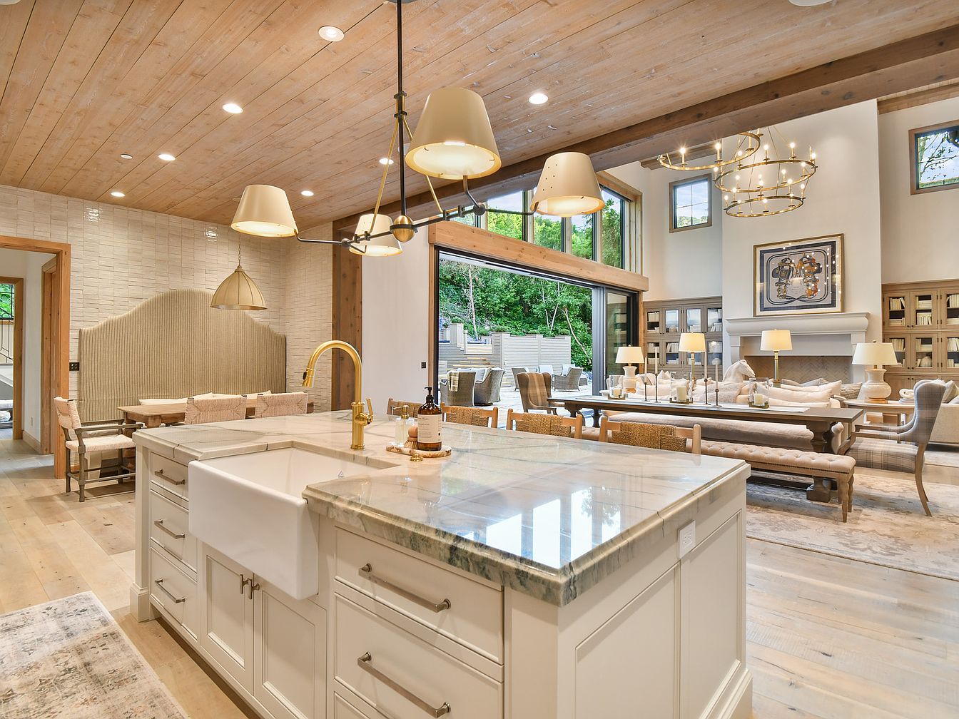 $72M Haven in Utah, Where Modern Living Meets Expansive 7,195 Acres of ...