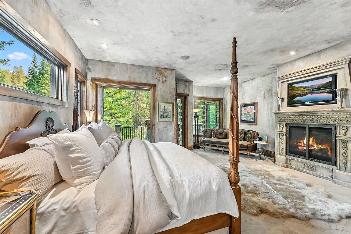 Modern Masterpiece in Colorado: A European-Inspired Estate with ...