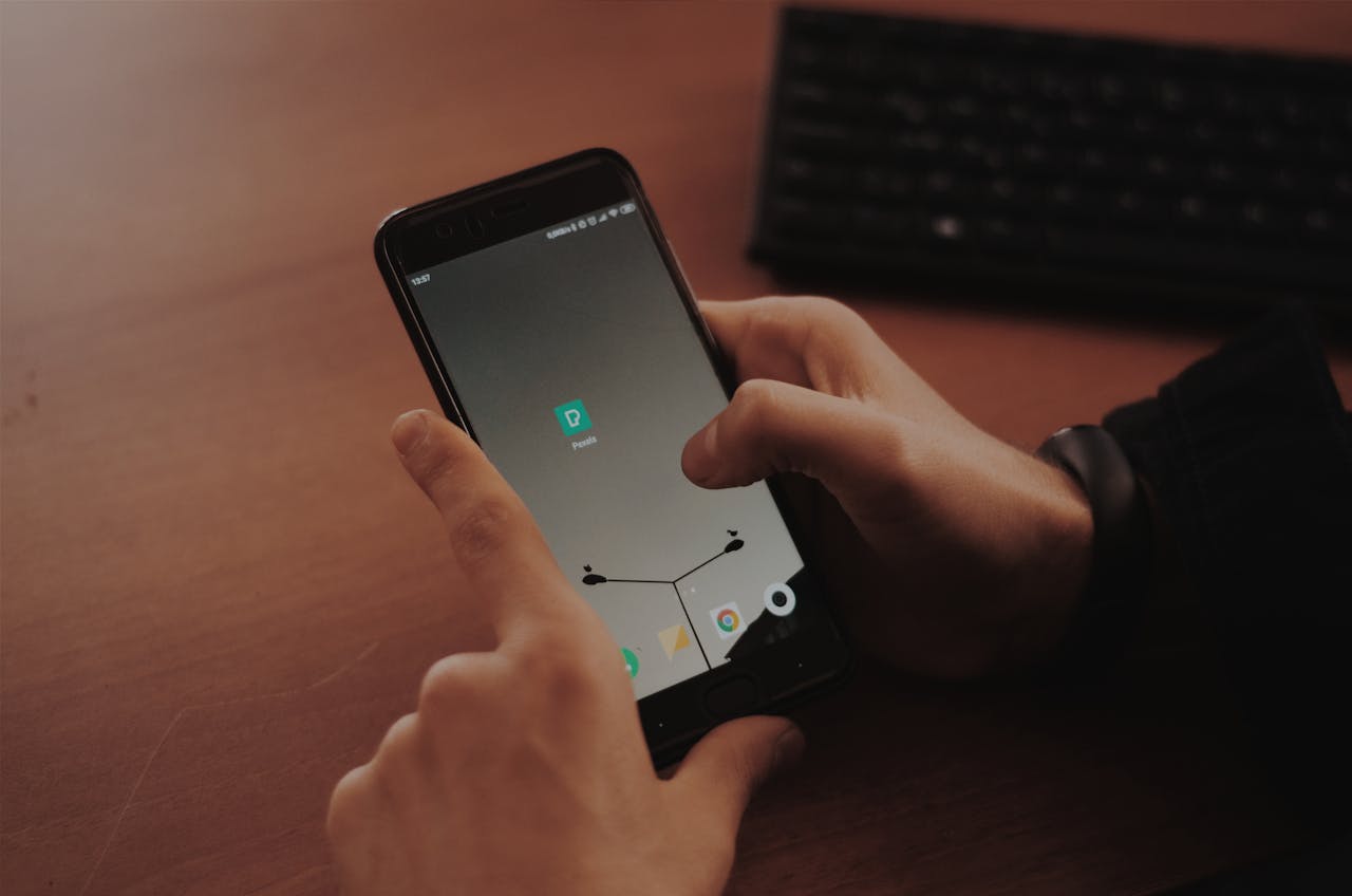 The Verizon Scam People Keep Falling For, and How to Recognize It