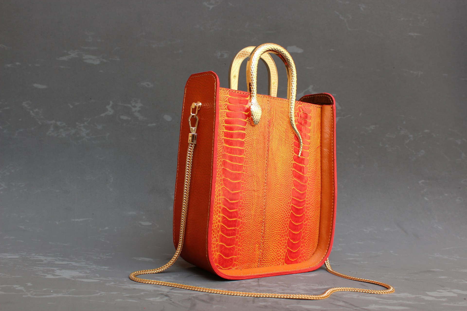 14 European Airport Scanner Traps That Still Catch People With Liquids